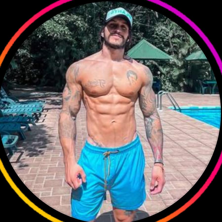 Win SIX month access COMPLETELY FREE! • 7 Figure Fit Pro Mastermind